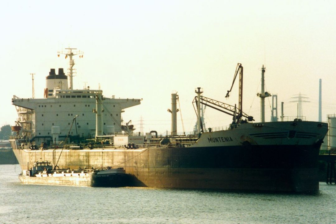 MUNTENIA (1974-2002) | marinarii.ro