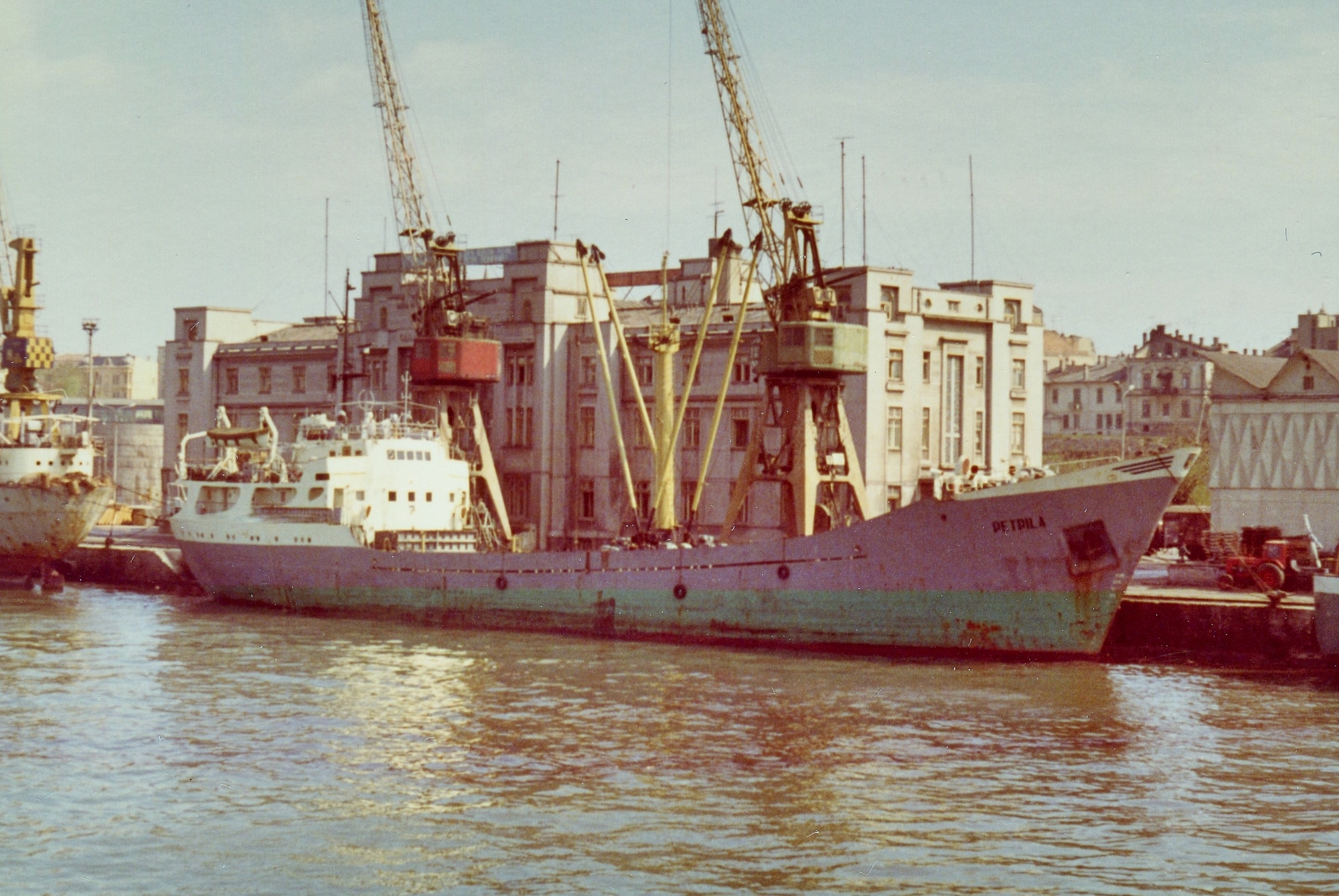 PETRILA | marinarii.ro