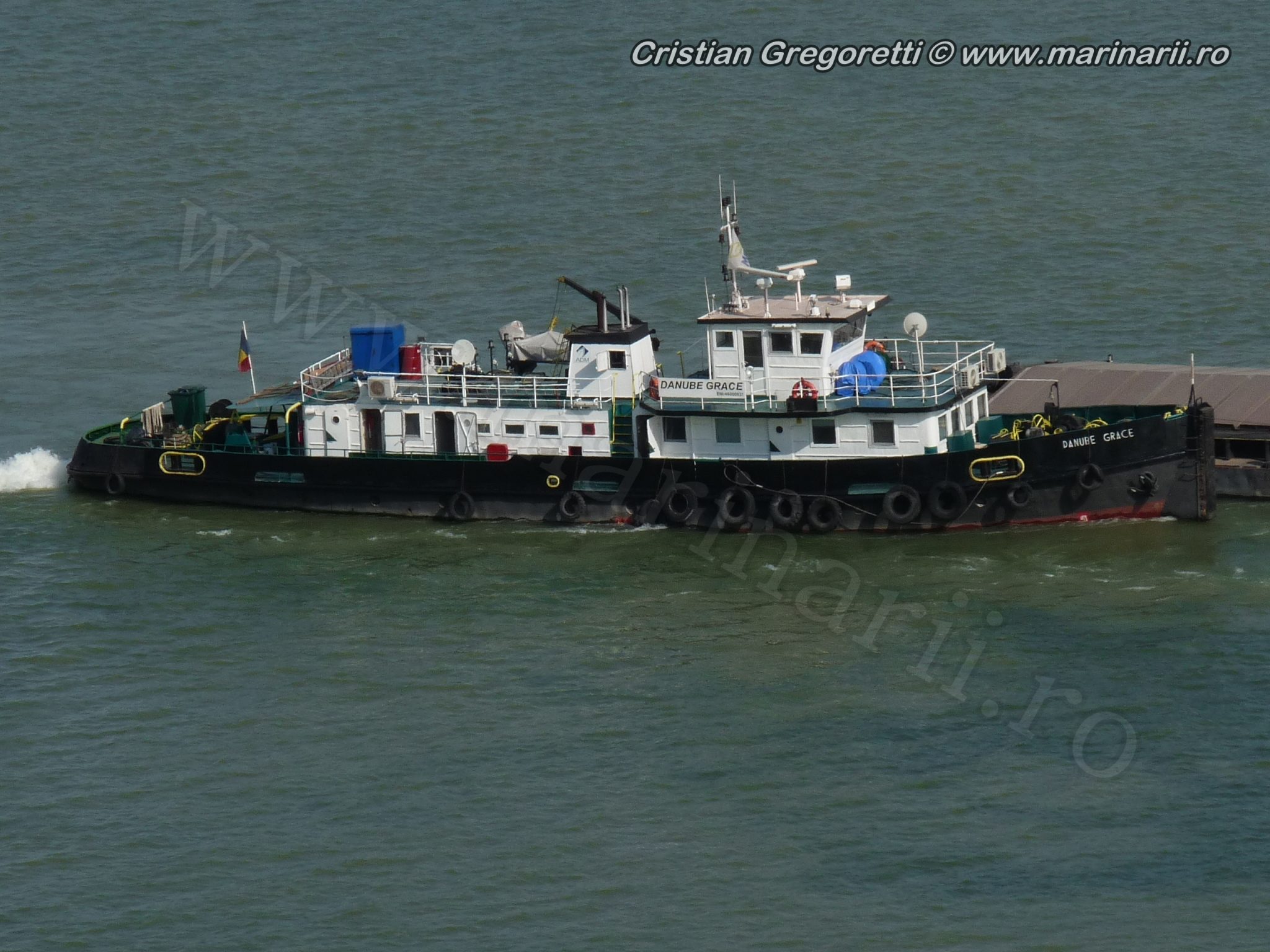 VLASCA / DANUBE GRACE | marinarii.ro